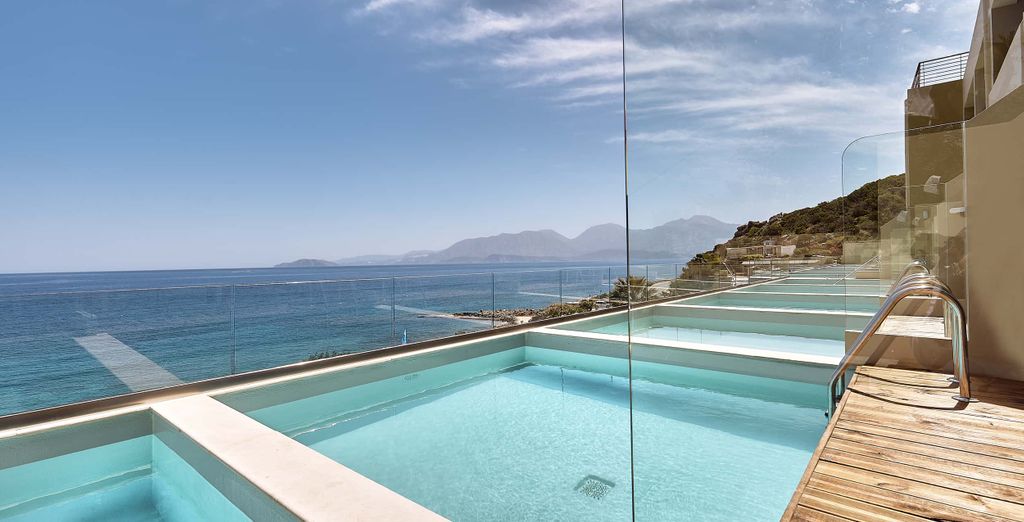 Blue Marine Resort & Spa 5* - Crète - Jusqu'à -70% | Voyage Privé