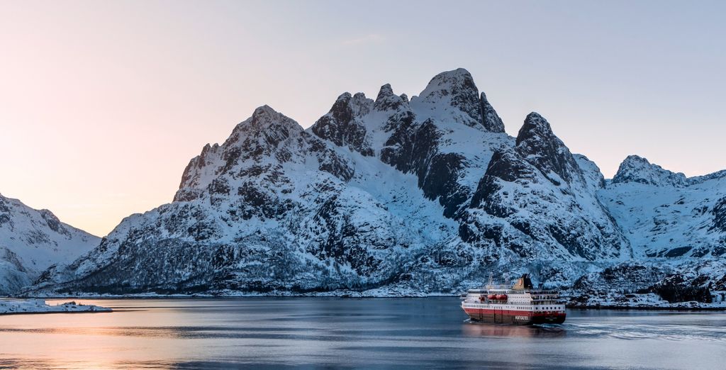 Croisière Signature : La ligne du Cap Nord au départ d'Oslo ou de ...