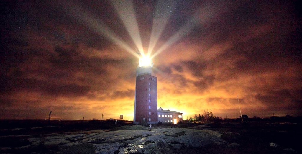 Fly & drive Finlandia con pernottamento in faro - Helsinki - Fino a -70 ...