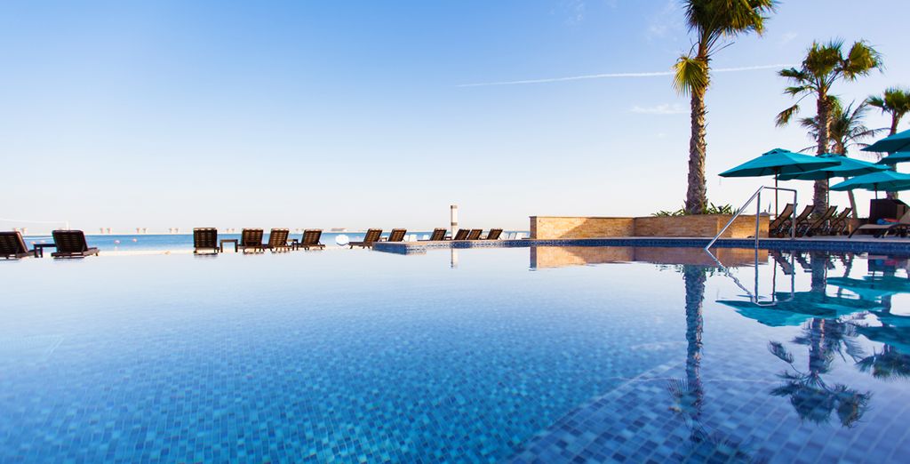 JA Palm Tree Court 5* - Dubai - Up to 70% off | Voyage Privé